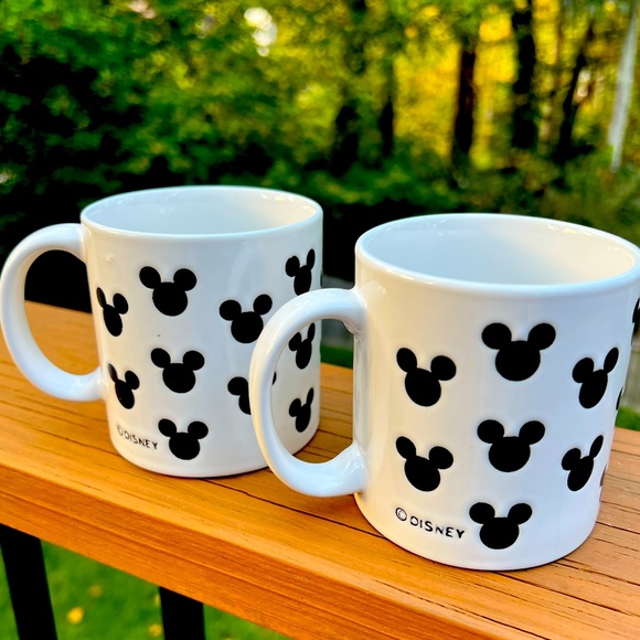 Disney | Dining | Disney Ceramic Mug With Mickey Silhouette Ears Logo ...